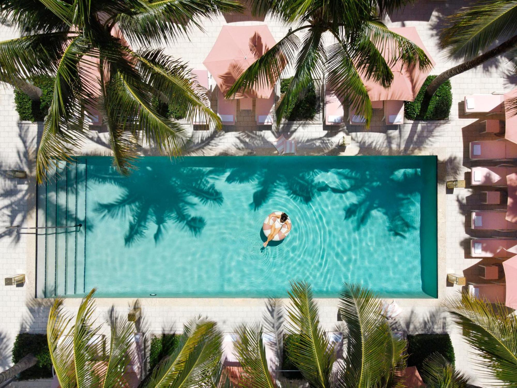 Grand Beach (Hotel) 4⋆ ··· Florida, Miami Beach ··· Great Deals from $167